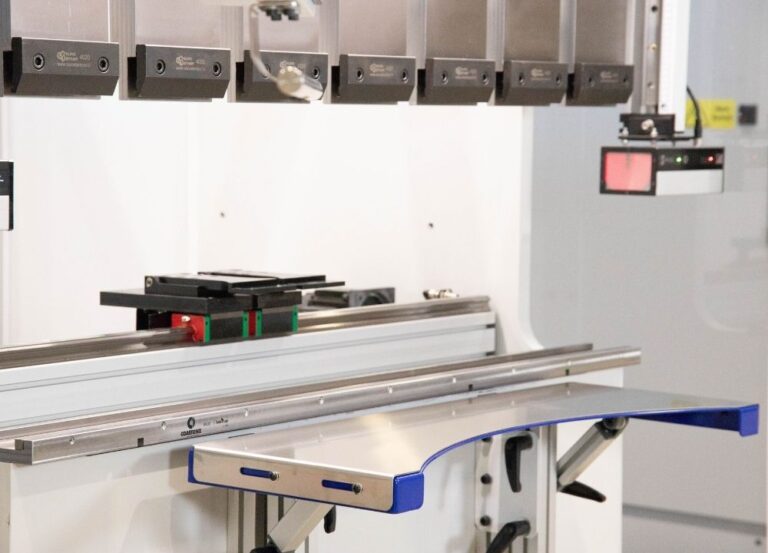 C széria | Langtool